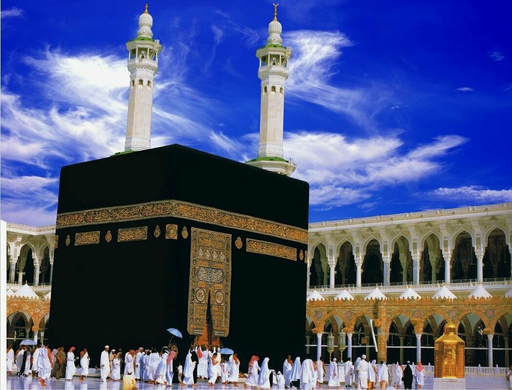 Алмазная мозаика на подрамнике / Картина стразами мусульманская 40х50 , сложность 5, цветов 24, Komas