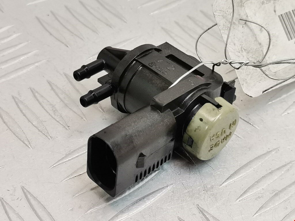 Клапан электромагнитный Audi A4 B7 1K0906283A арт. 1471592