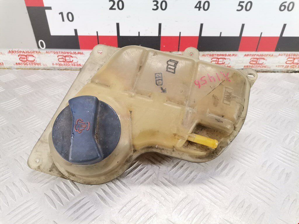 Бачок расширительный Audi A4 B5 8D0121403L арт. 1075635