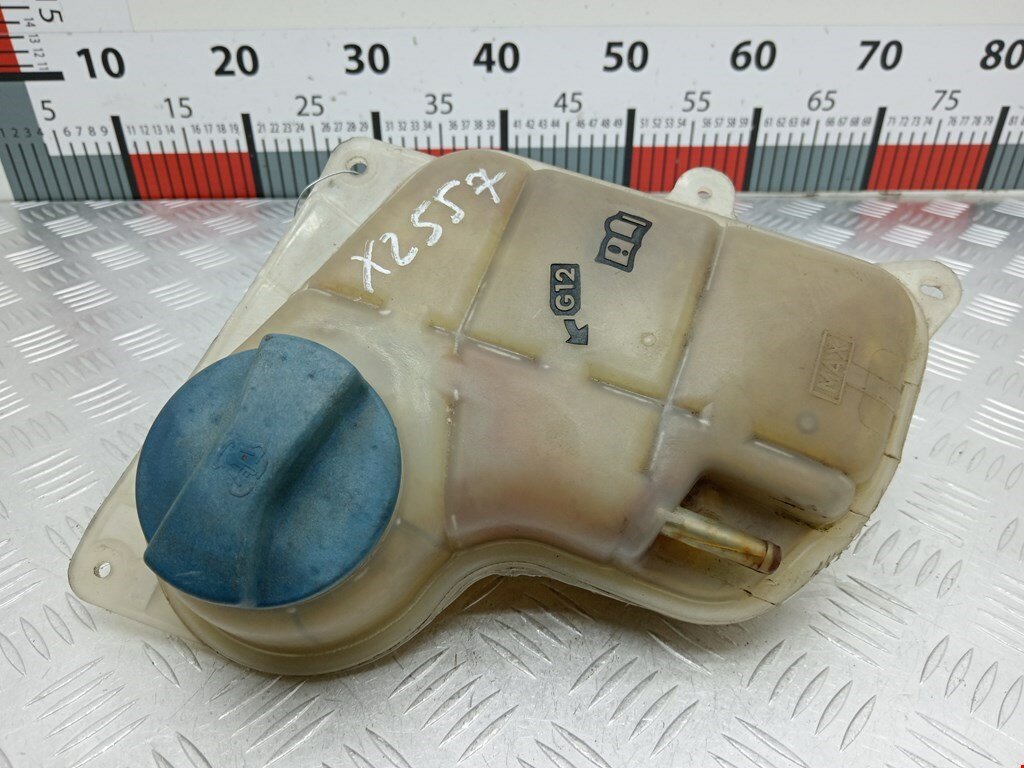 Бачок расширительный Audi A4 B5 8D0121403D арт. 1828885