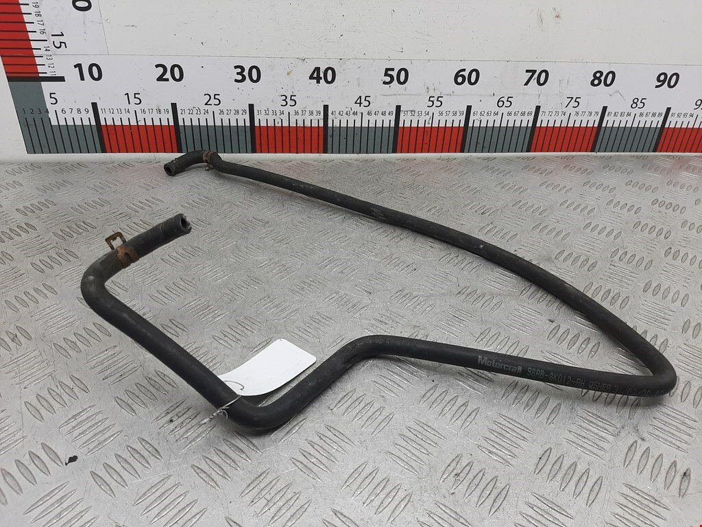 Патрубок охлаждения Ford Focus 1 1148054 арт. 2125897