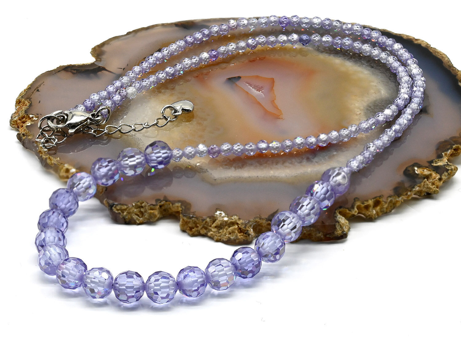 Бусы, фианит