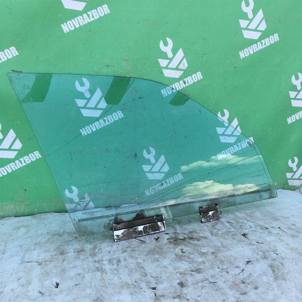 Стекло двери передней правой BMW 5-серия E34 88-95