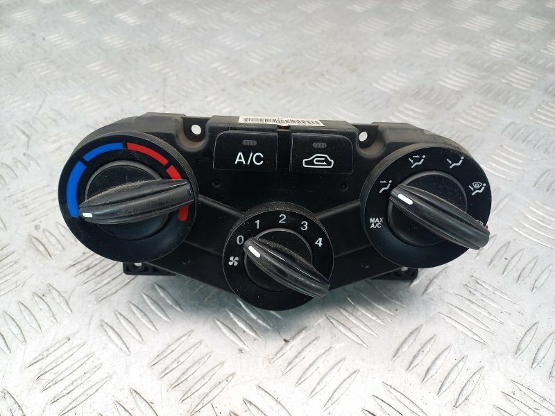 Б/У Блок управления печкой Kia Rio 2 JB / Киа Рио 2 JB 1.4 G4EE 97Л.С. седан 2005