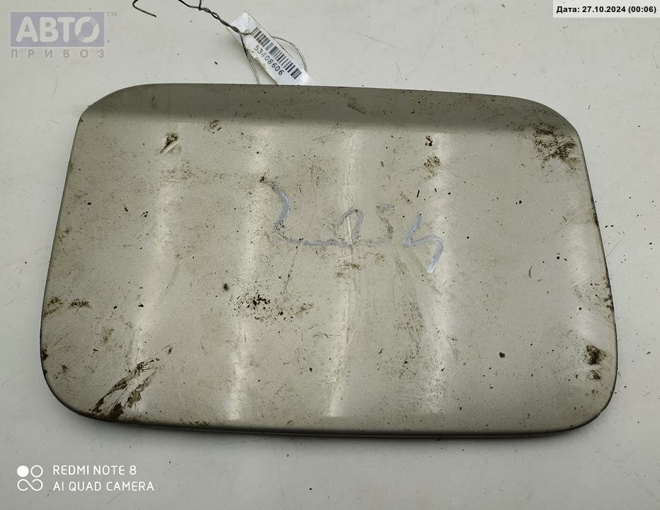 Лючок бака BMW 3 E90/E91/E92/E93 (2005-2013)