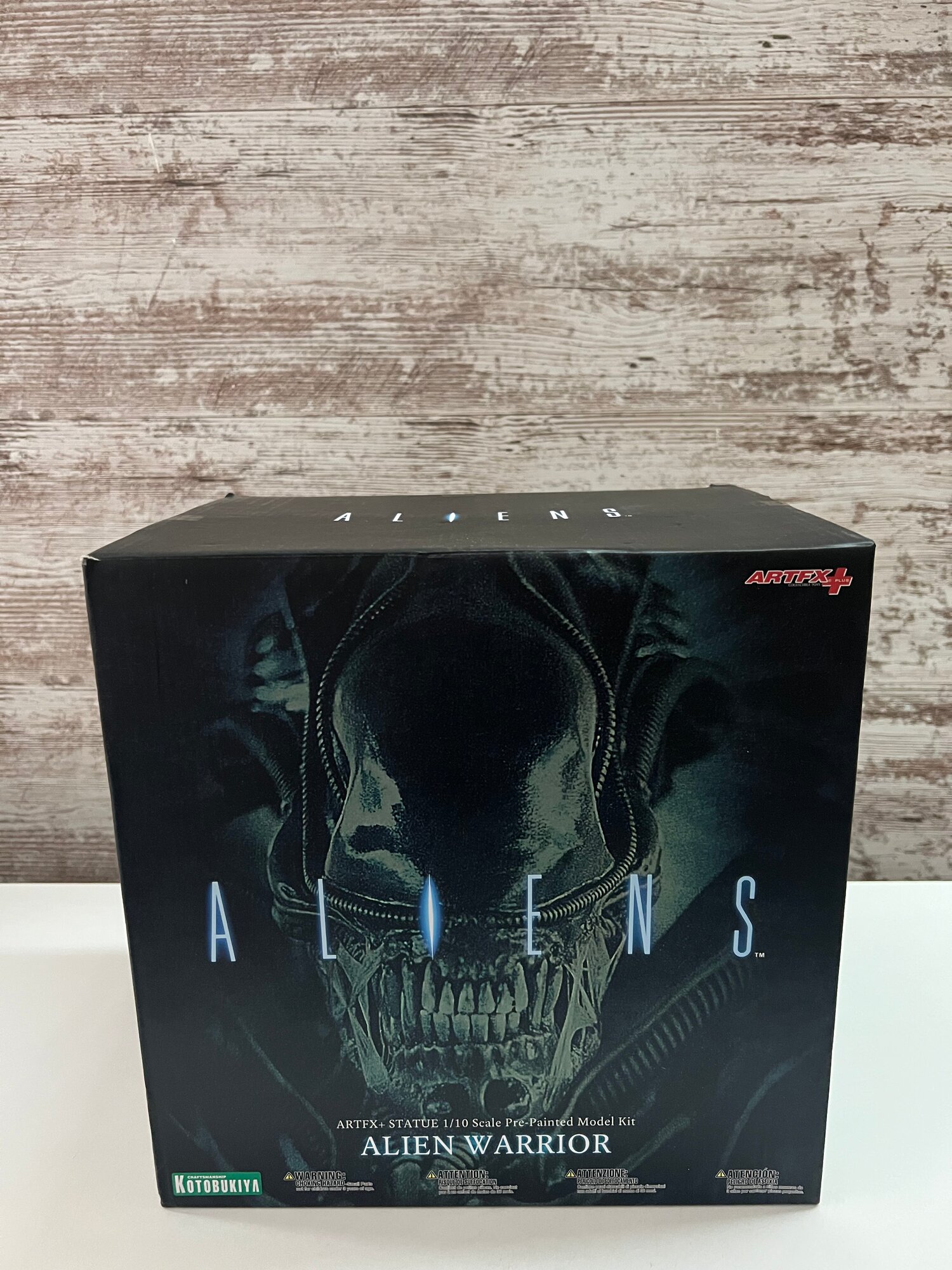 Фигурка Чужой Alien Warrior Drone ARTFX+ Statue от Kotobukiya 1/10 statue