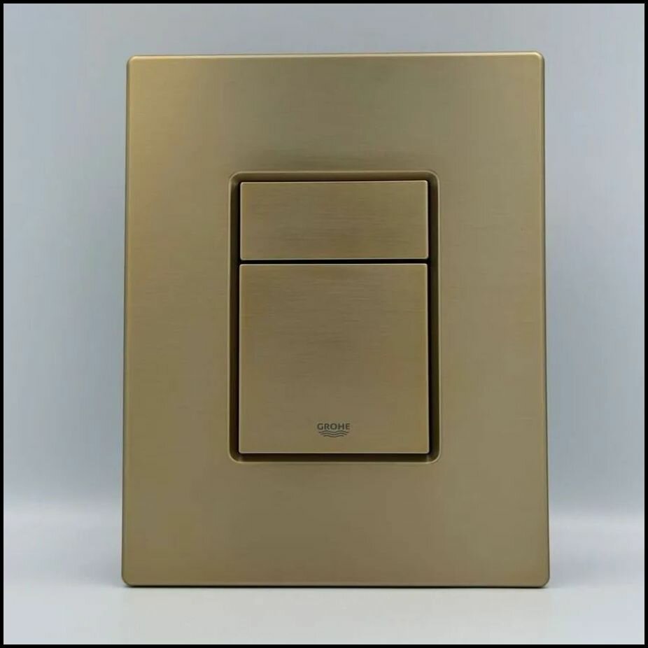 Панель смыва для унитаза GROHE Skate Cosmopolitan, Матовое золото с матовой никелевой текстурой (38732GN0)