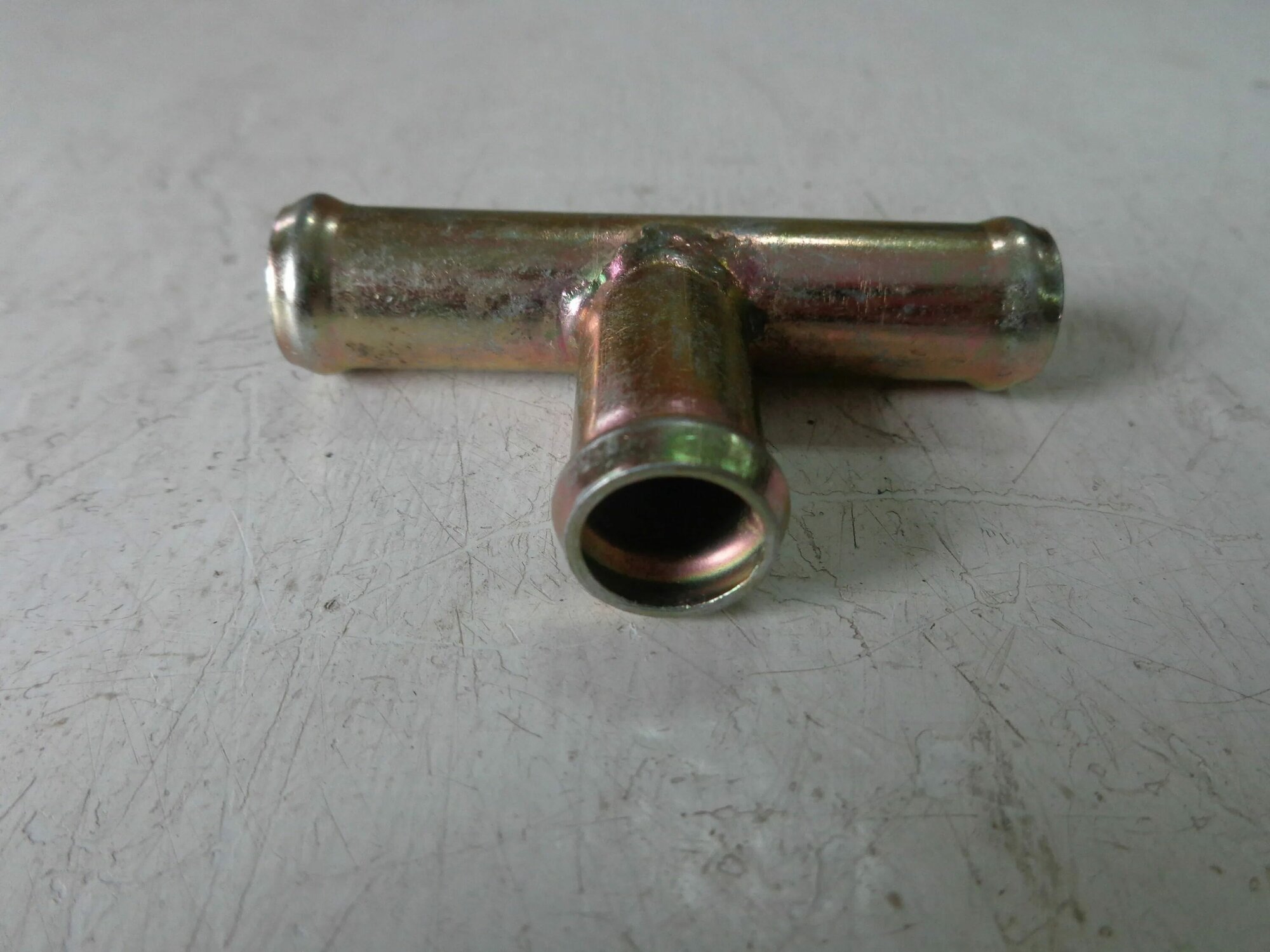 Переходник отопителя (d=10) ГАЗ-3302,3110 тройник (металл) 1 шт