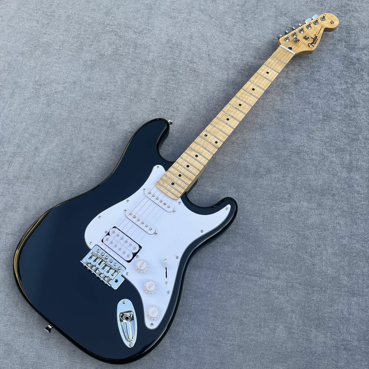 Электрогитара