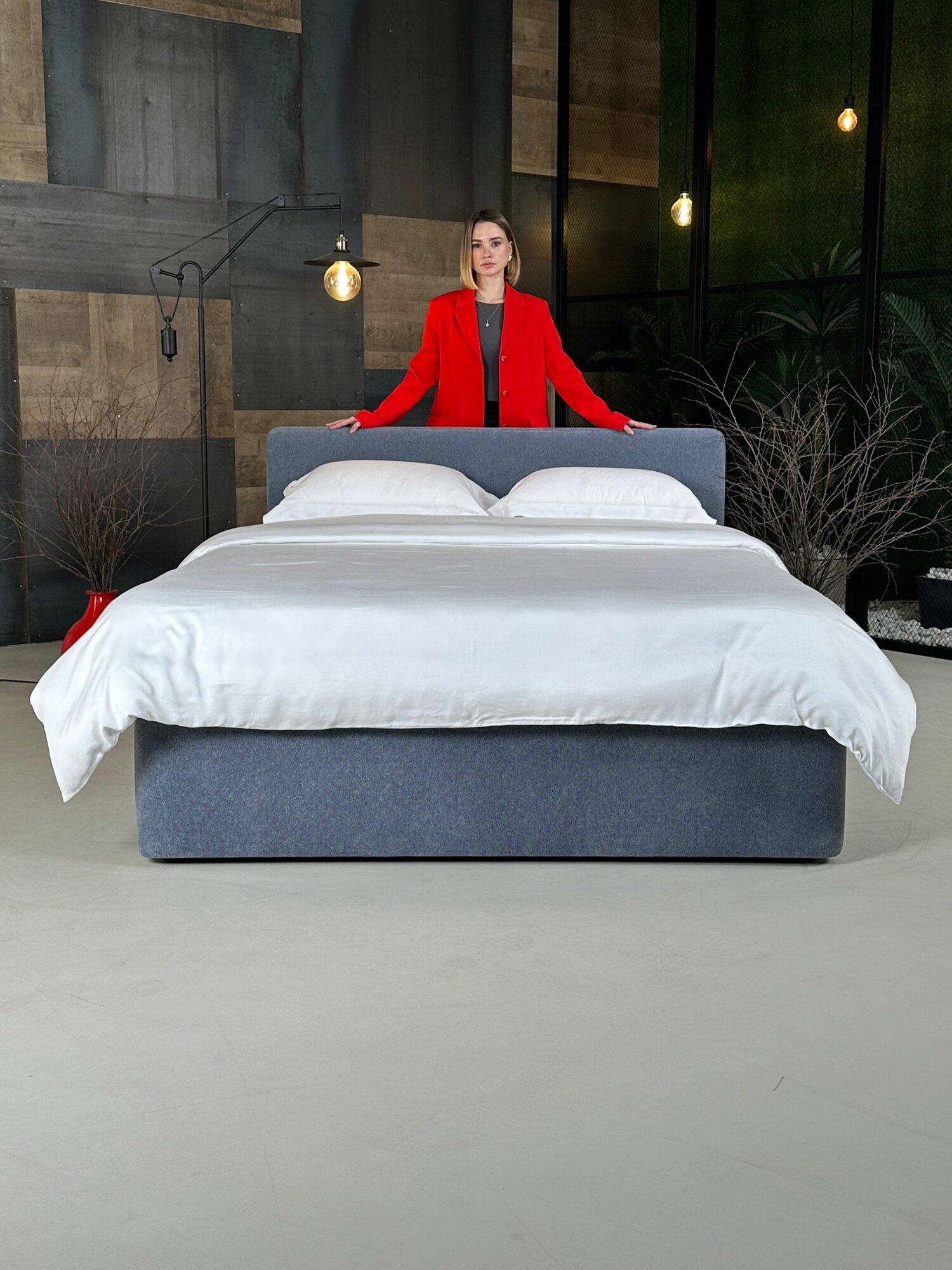 Кровать двуспальная 160х200, с подъемным механизмом, с коробом для белья