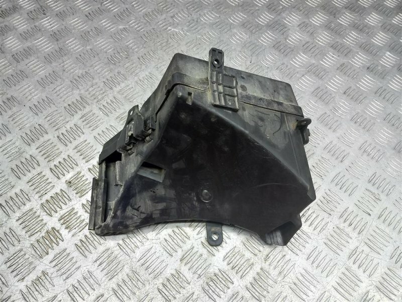 Б/У Корпус блока предохранителей Subaru Tribeca / Субару Трибека 3.6 EZ36 256 Л.С. 2007