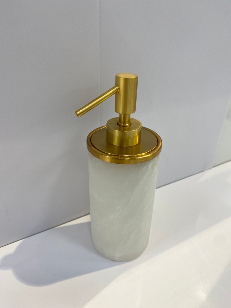 Дозатор для мыла настольный WINDISCH ALABASTER 90811SO золото матовое 67x185