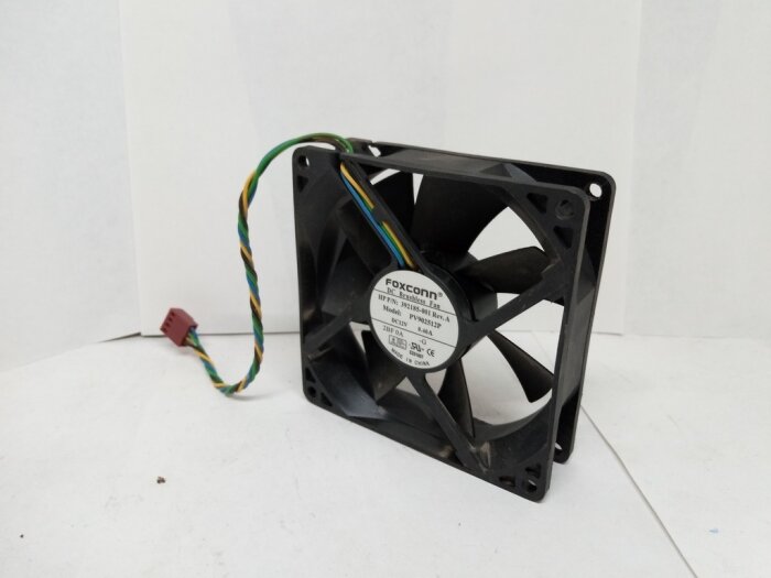 Вентилятор 92x92x25 DC 12V 0.4A Foxconn PV902512P 0A 2100об/мин 4 Pin