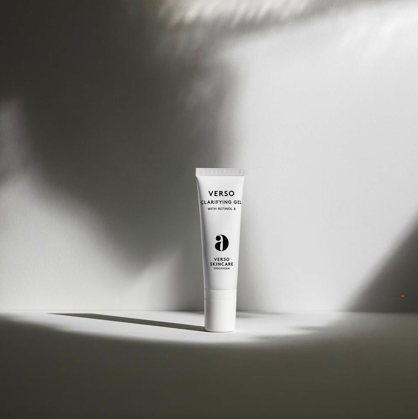 VERSO Skincare Гель для проблемной кожи с ретинолом, ниацинамидом и куркумой 6 Clarifying Gel With Retinol 30ml