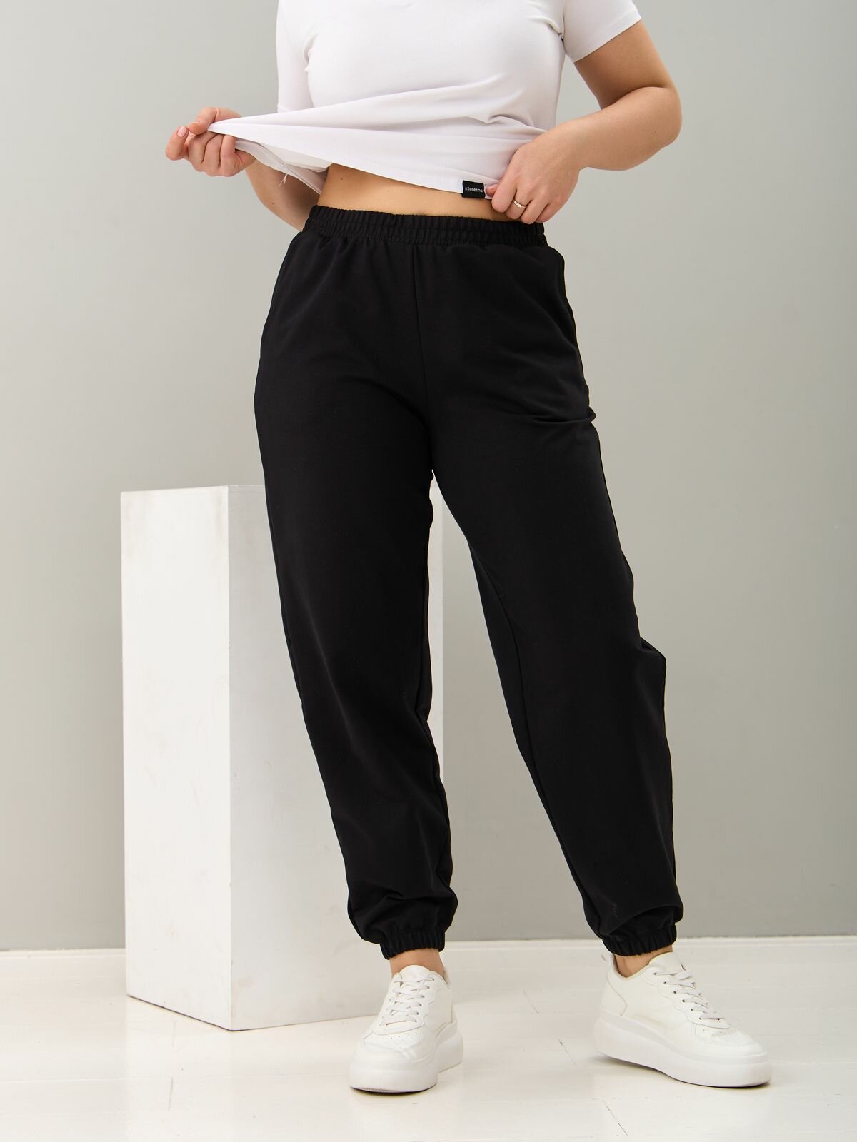 Брюки джоггеры Весна-лето 2025