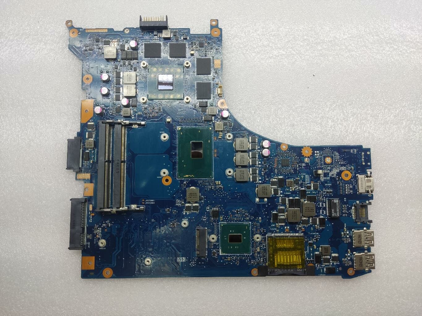 Материнская плата ASUS GL552VW донор i5-6300HQ, N16P-GX-A2