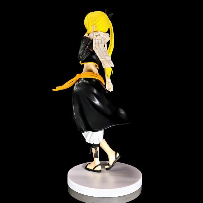 Фигурка Fairy Tail Люси в мужской одежде, коллекционная аниме модель