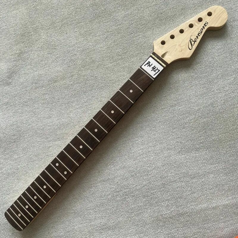 Риф для электрогитары ST PN427 (6 струн, 22 лада) клен и палисандр, правша, мензура 648 мм, для кастомной сборки