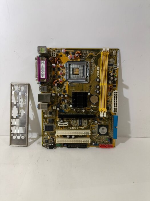 Материнская плата 775 Asus P5SD2-VM