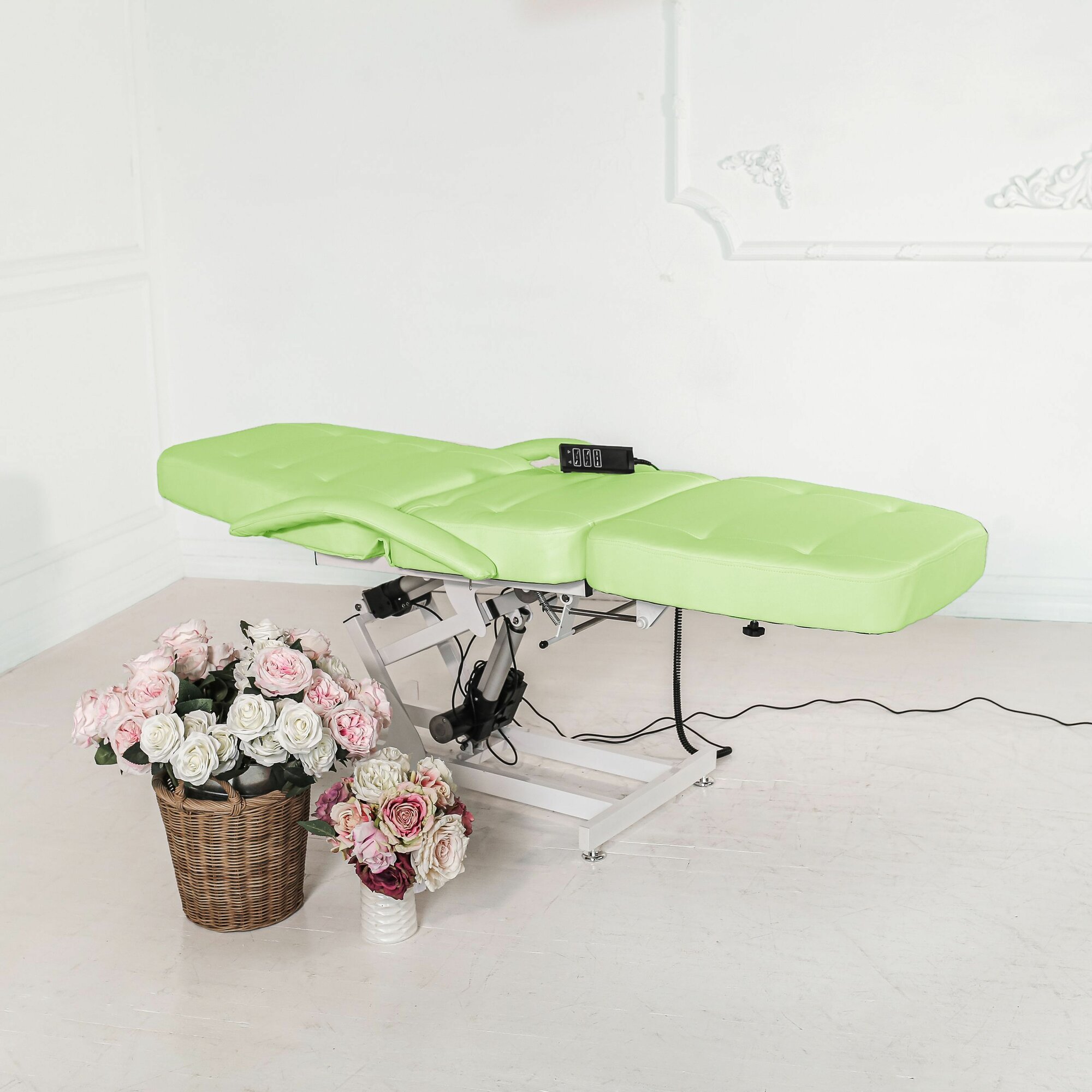 Кушетка массажная "Элегант-3 Люкс", обивка искусственная кожа, 3 мотора