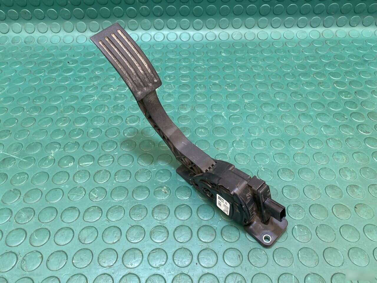 Педаль газа Ford Focus 3 2011-2018