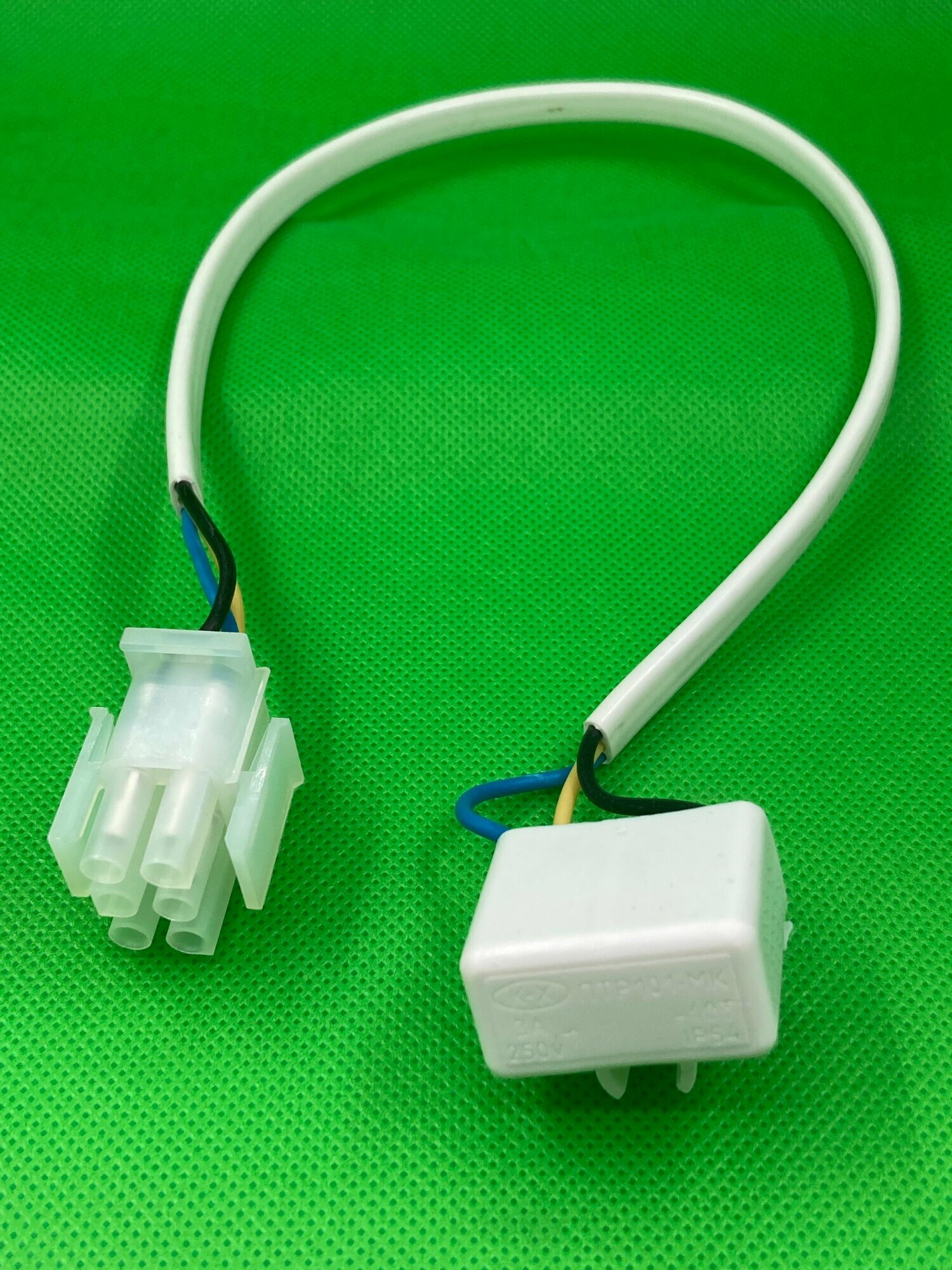 Предохранитель 3х-контактный с колодкой ПТР-101, ТАБ-Т-19