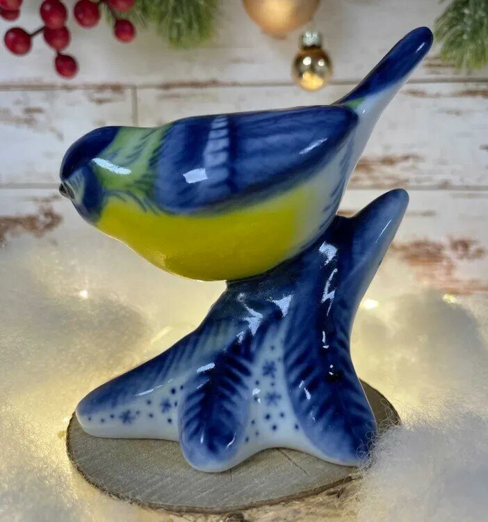 Фарфоровая статуэтка интерьерная "Синичка на ветке" 8,5х6,5х9 см гжель фарфор ручная работа сделано в России