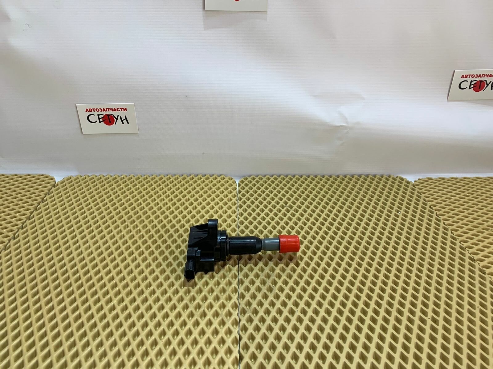 "Катушка зажигания Honda FIT 30520PWA003