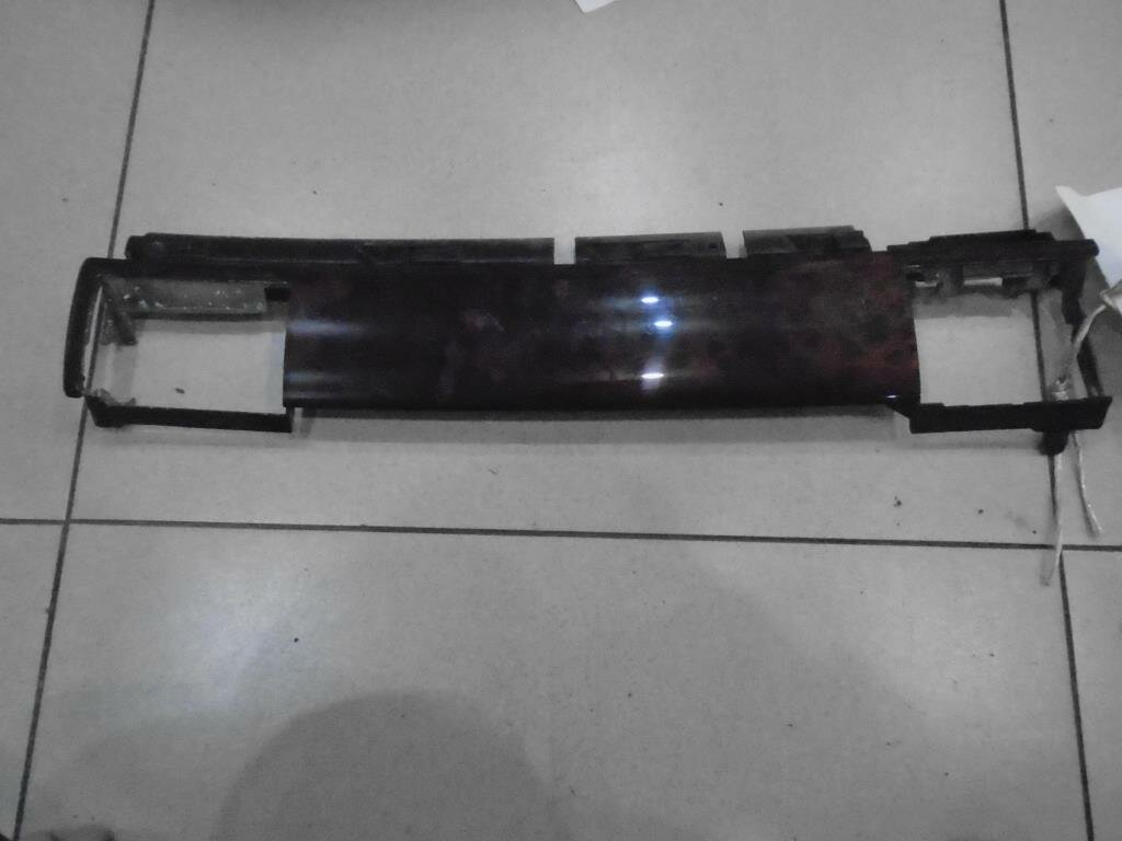 Накладка торпедо от Audi A8 D3 2002-2010