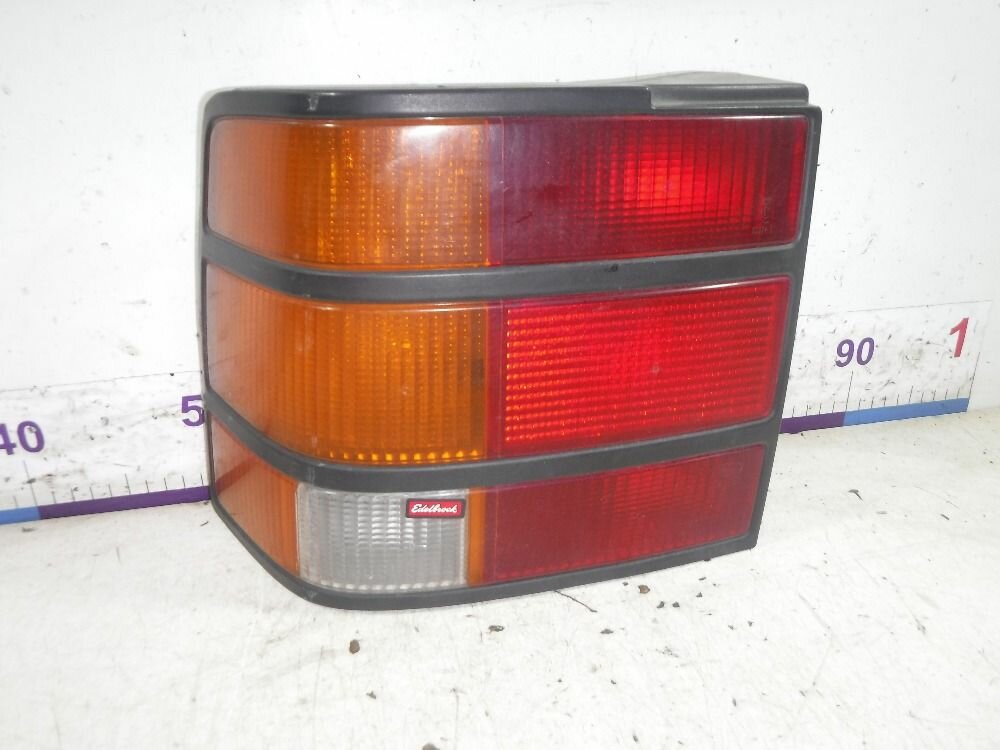 Фонарь задний левый Ford Scorpio 6500168