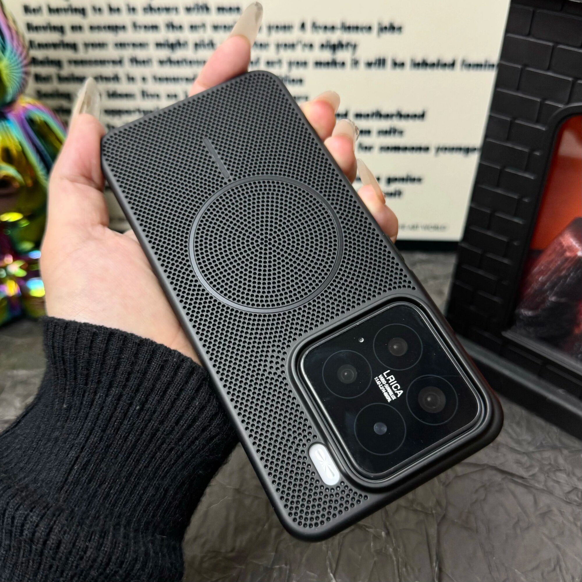 Черный чехол для Xiaomi 14 Pro с рассеиванием тепла и MagSafe