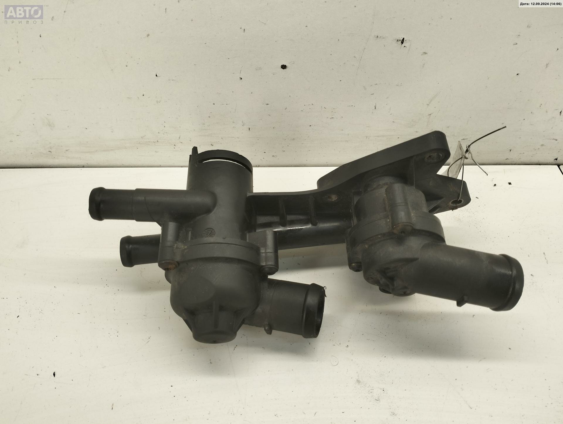 Корпус термостата Skoda Octavia mk2 (A5 1Z) 2004-2013