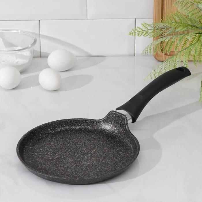 Сковорода блинная Kukmara Granit Ultra original, d-20 см, антипригарное покрытие, черный (сбго200а)