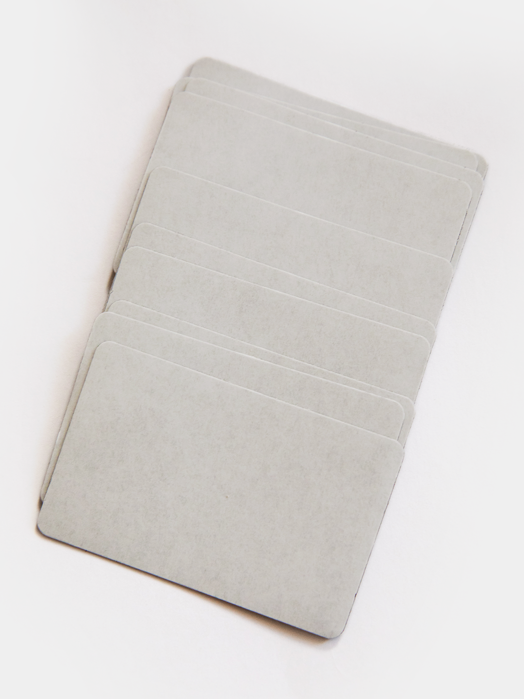 Магнитный винил с клеевым слоем 45 х 70 мм, для Fujifilm Instax Mini и магнитных визиток