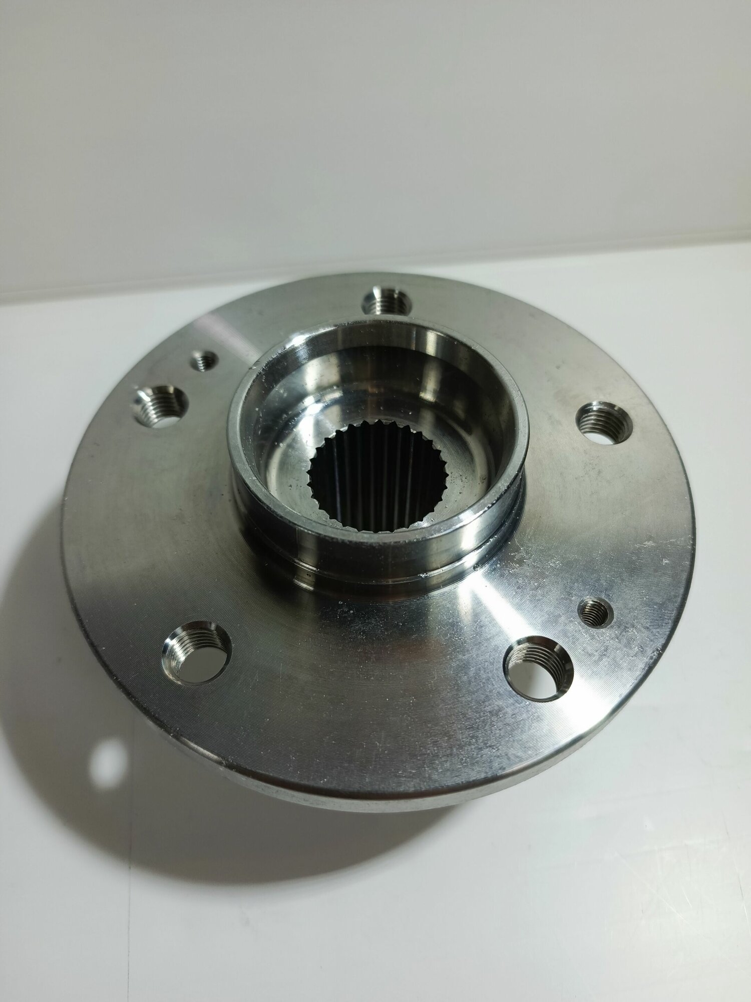 Ступица передняя CHERY Exeed LX [1.6 16V 7AMT внедорожник 4X4]