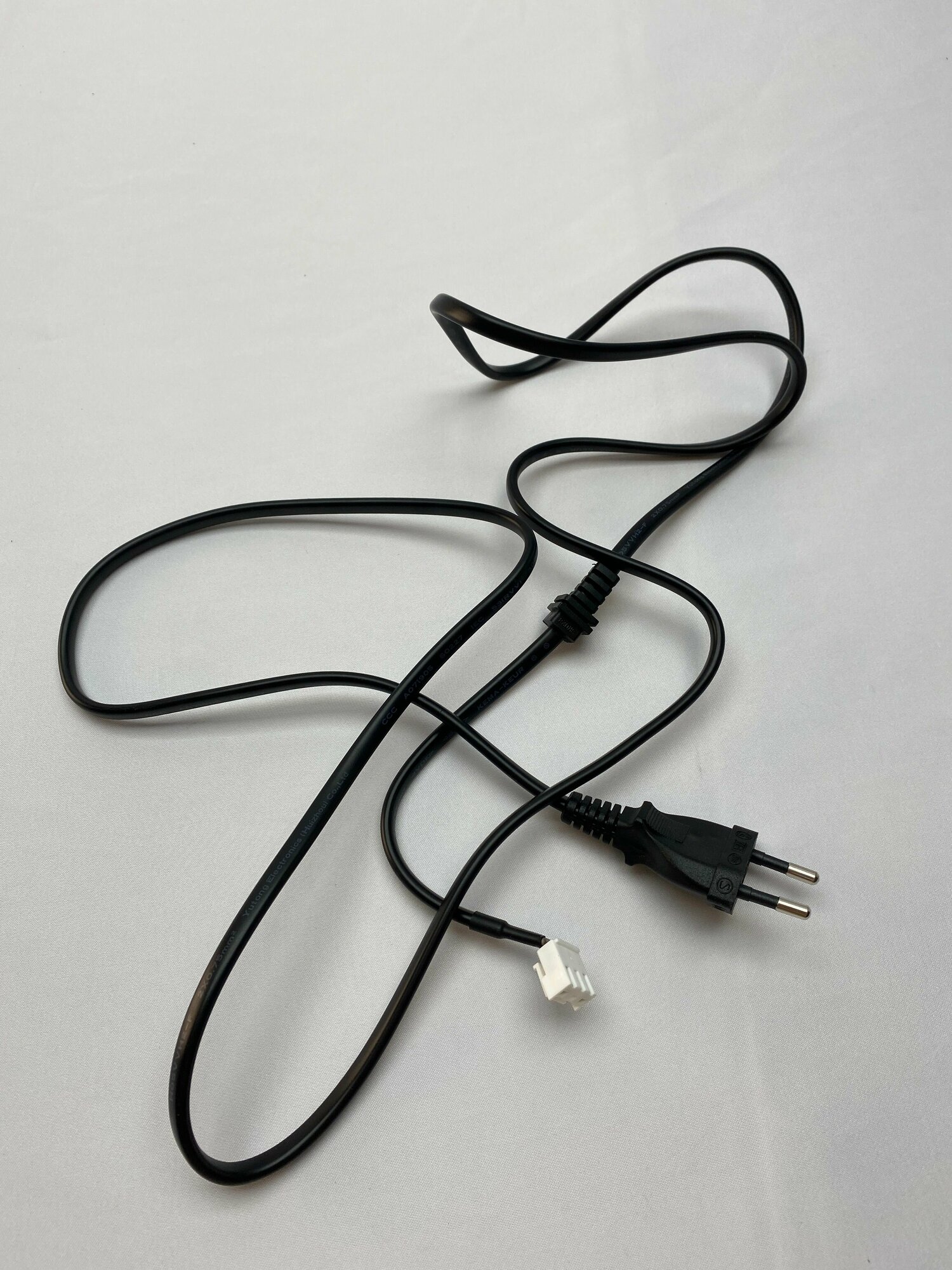 Кабель сетевой интегрированный 220V, для телевизора Telefunken TF-LED32S73T2S