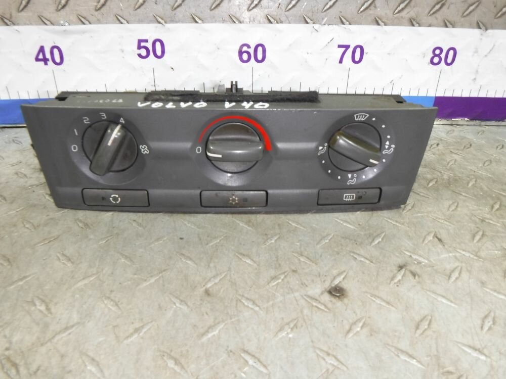 Блок управления отопителем Volvo V40 30614029