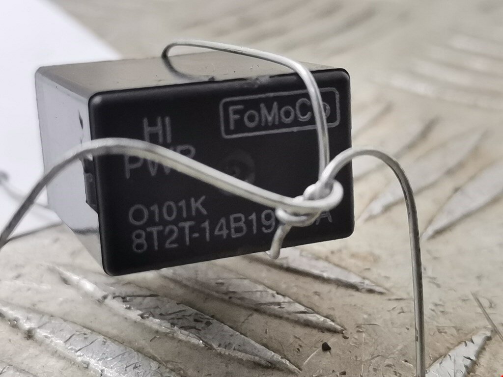 Реле Ford Explorer 5 8T2T14B192AA арт. 2147180