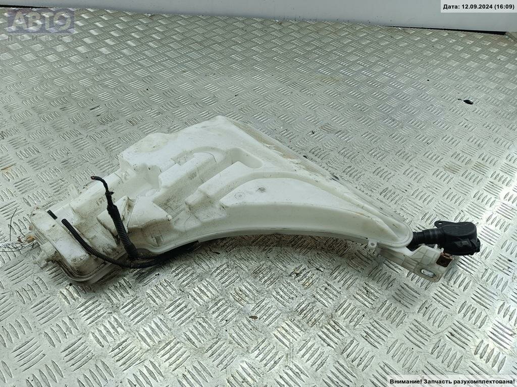 Бачок омывателя BMW 3 F30/F31 (2011-2018)