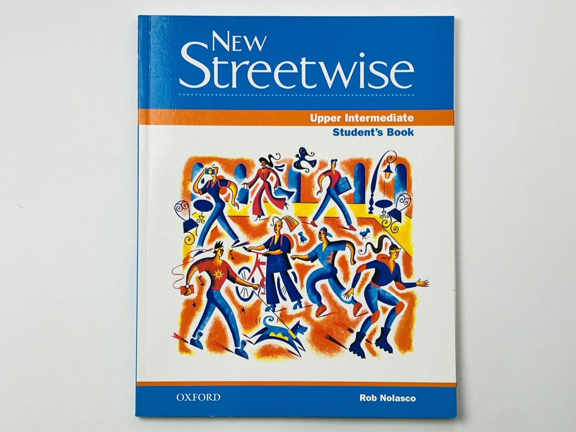 New Streetwise. Upper Intermediate. Students Book (Нью-стритвайз. Пороговый продвинутый уровень. Книга для учащихся)