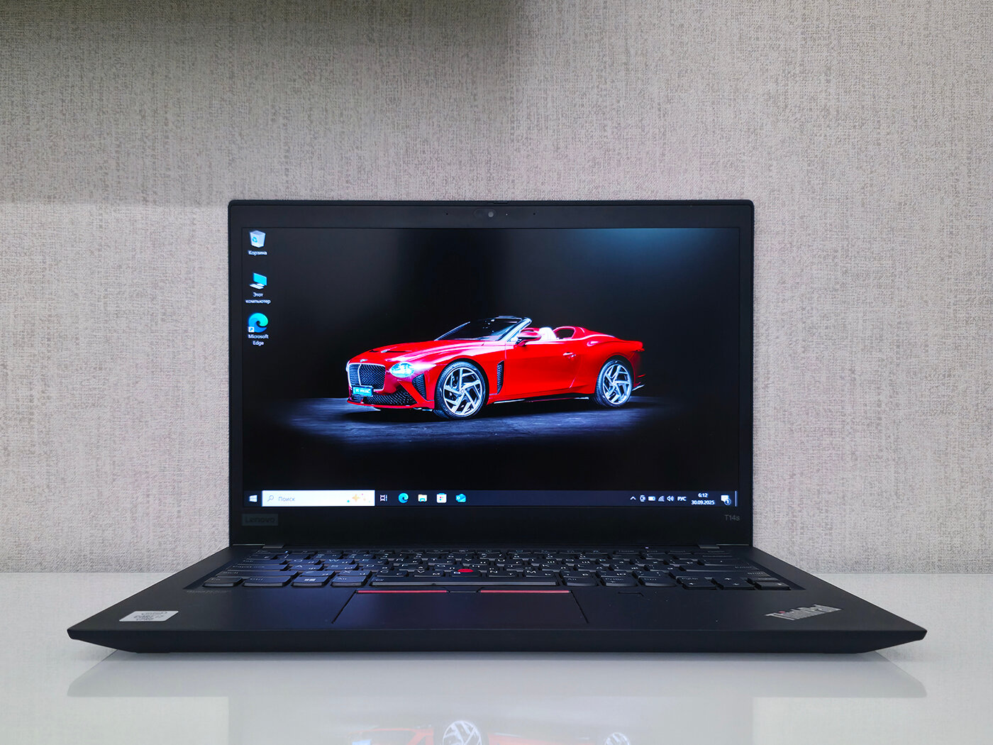 Ноутбук Lenovo ThinkPad T14s IPS FHD, i7-10610U, 32ГБ, 256ГБ SSD, Win 10 pro