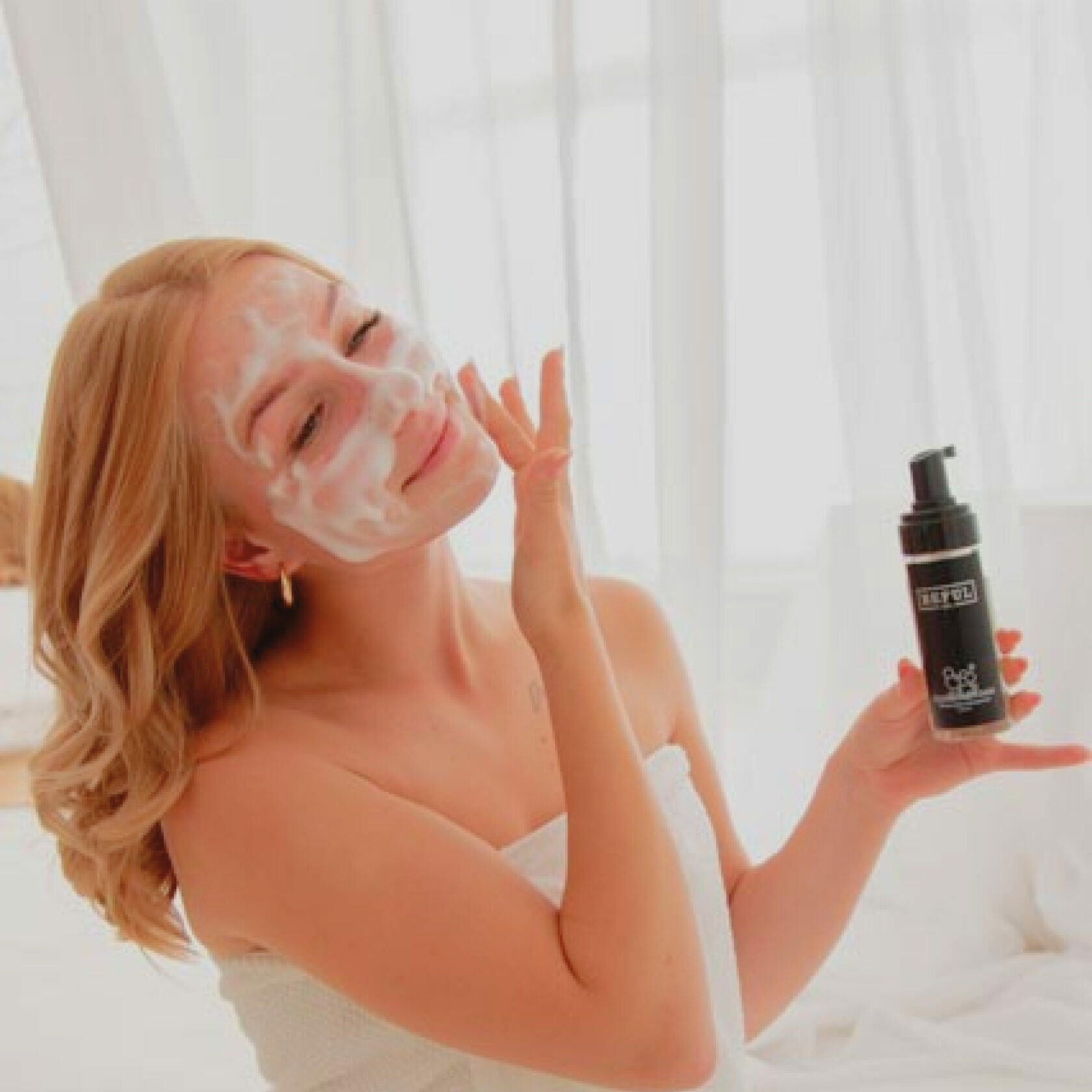 Пенка для умывания BEFUL Cleaning foam по мотивам парфюма Trussardi Donna 150мл