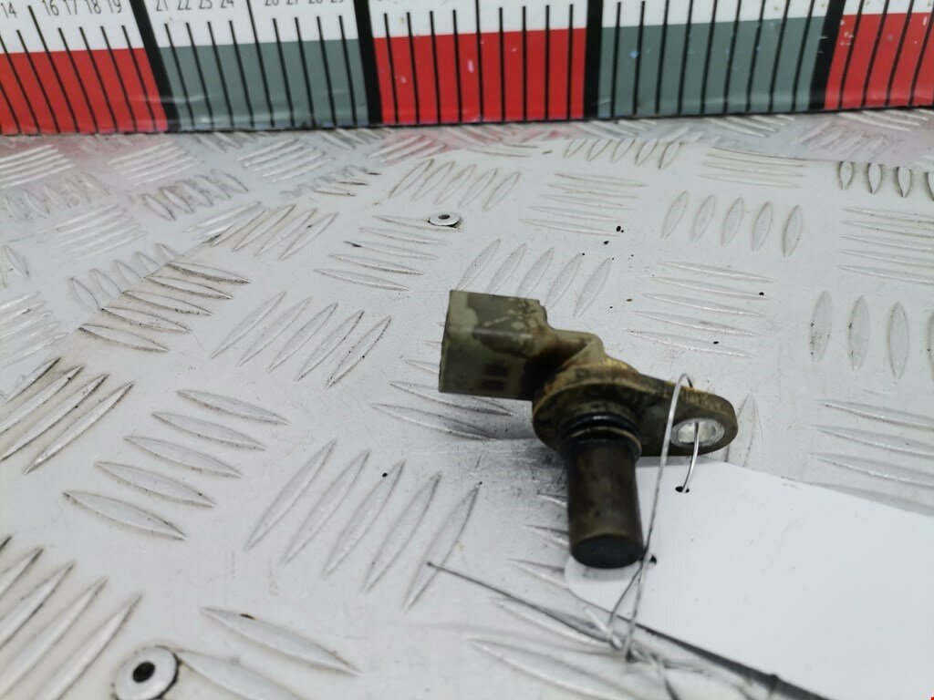 Датчик распредвала Ford Focus 2 1781666 арт. 1796475