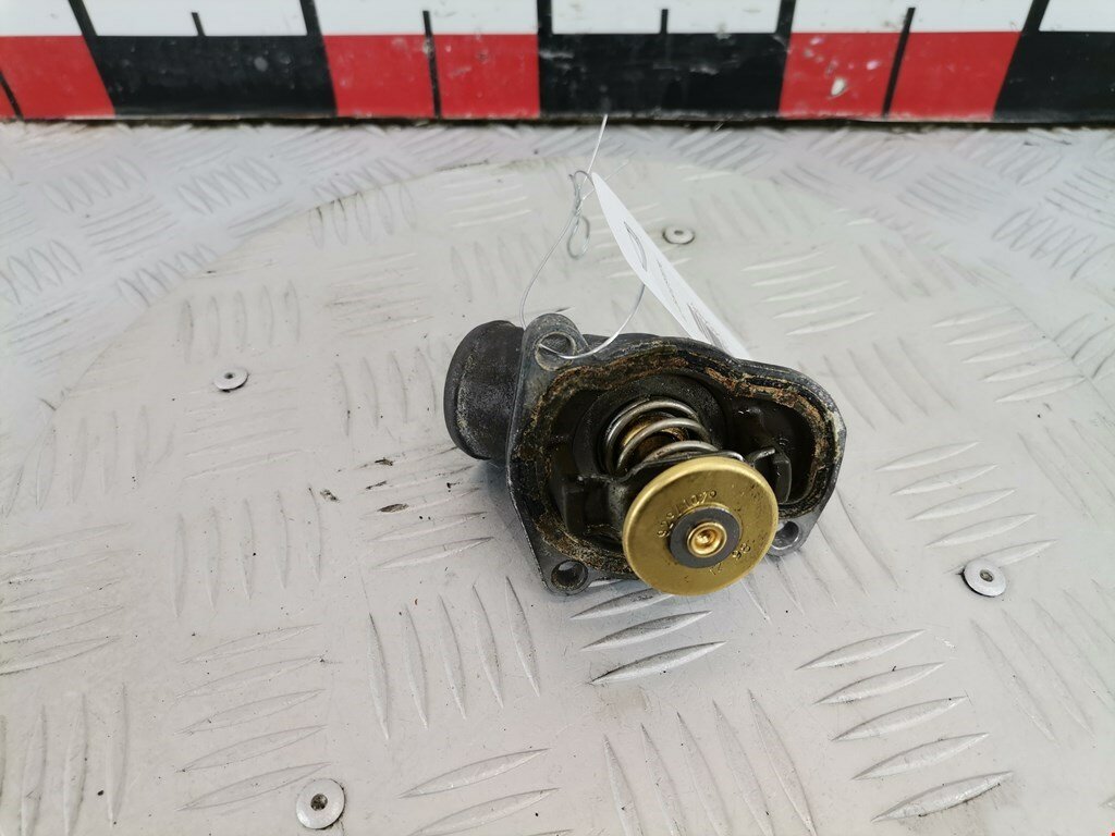 Корпус термостата Opel Astra G 95517654 арт. 1546488