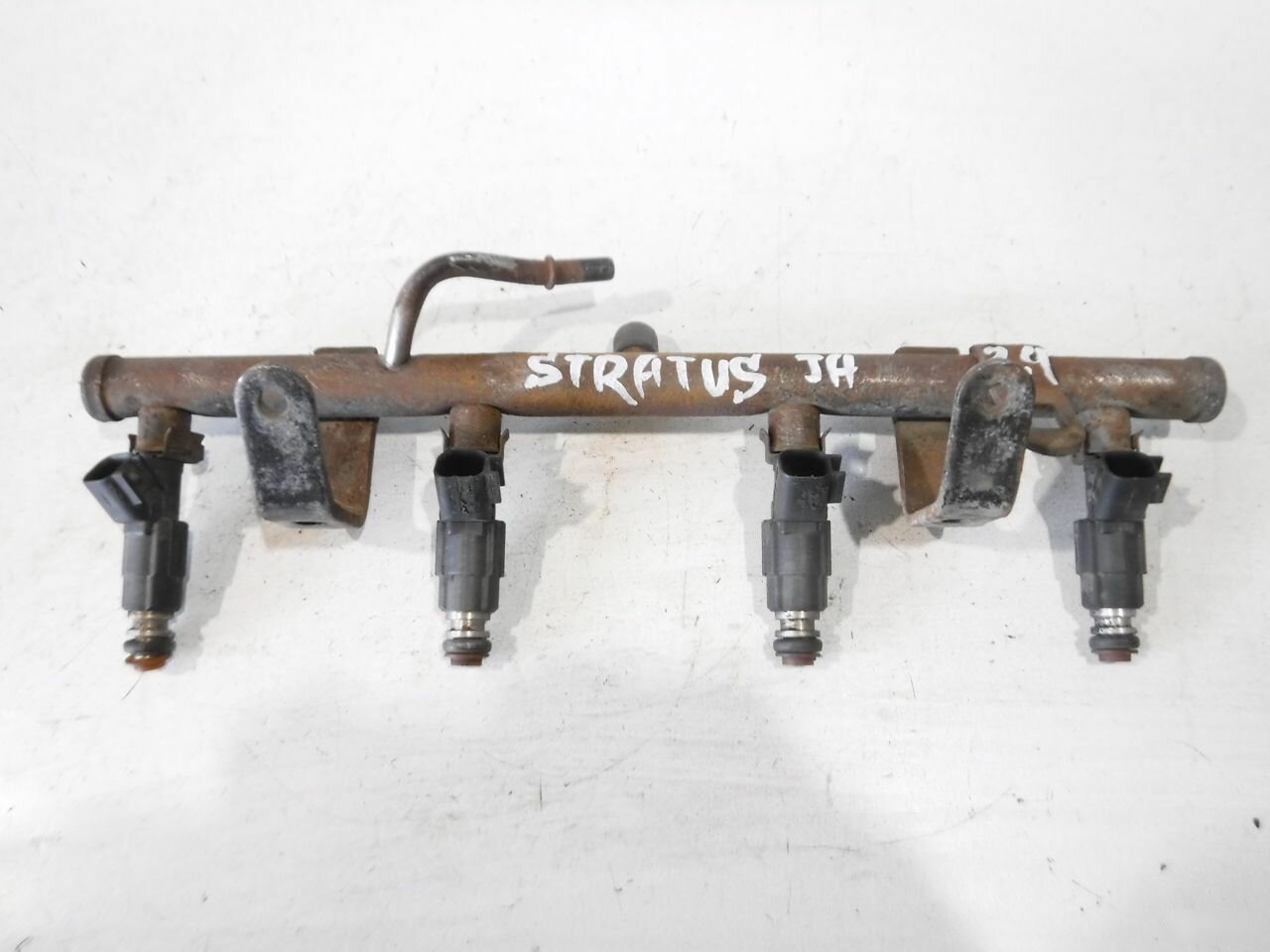 Форсунка инжекторная электрическая Dodge Stratus I (1995—2000) 04669938