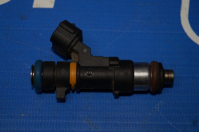 Форсунка Infiniti FX35 S50 VQ35DE 2008 (б/у) 0280158042