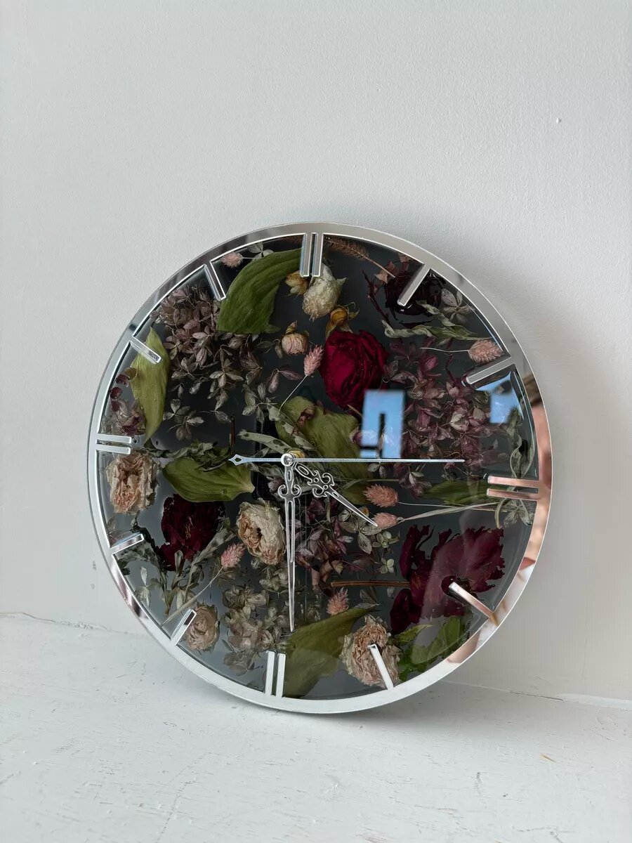 Часы из эпоксидной смолы с цветами, 30см