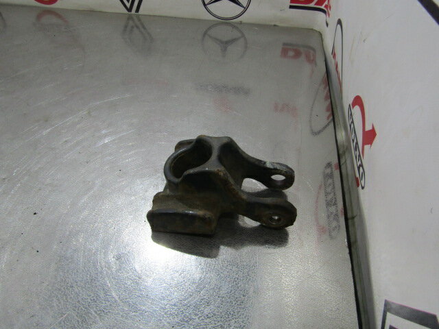 Кронштейн переднего амортизатора нижний SCANIA P, R, G