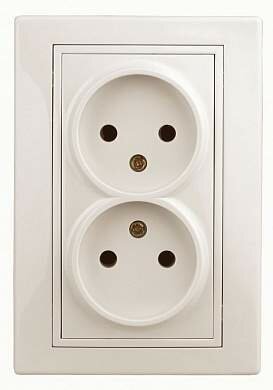Intro Plano розетка СУ 2 мест. 16А, 250В (керамика) сл. кость, 1-204-02 2038
