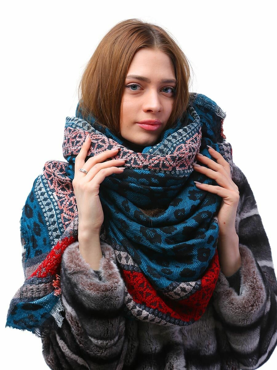 Шаль Базовая коллекция для женщин